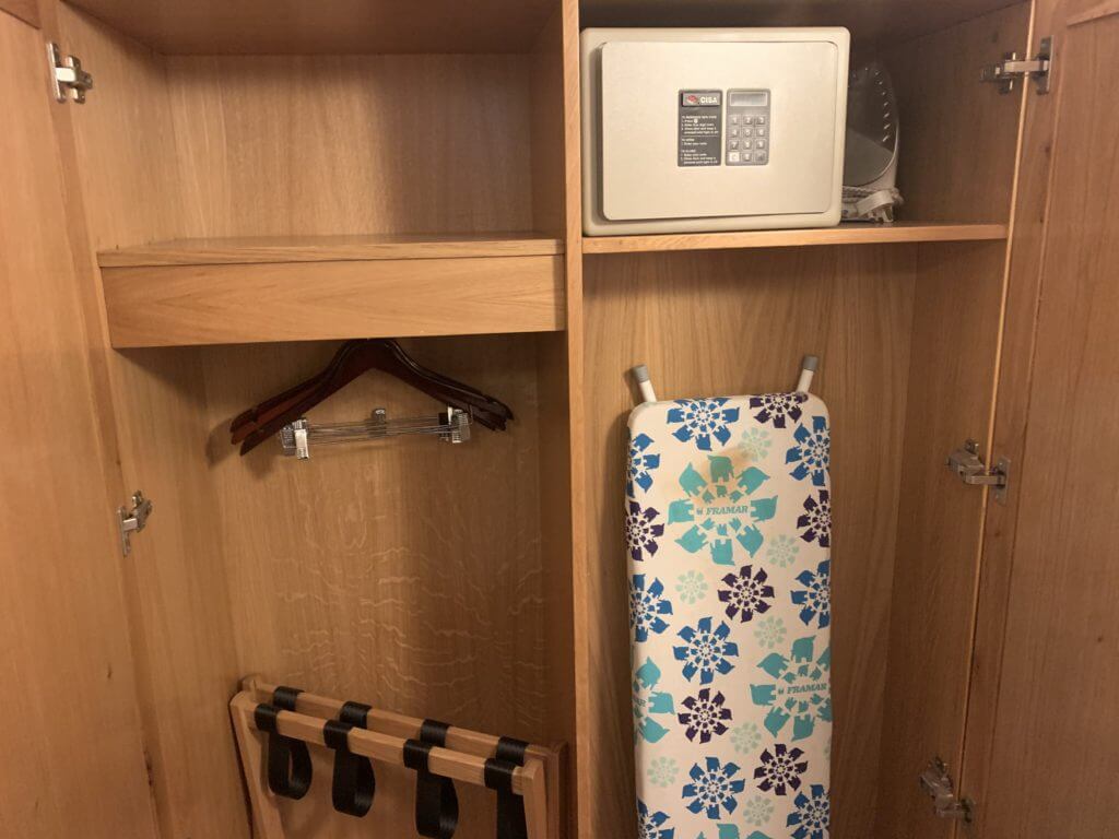 Thistle Heathrow T5 (and driverless Pods to T5) - Points Uncovered