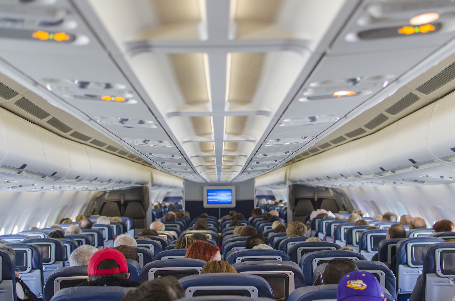 Is There A Way To See How Full Your Flight Is? - Points Uncovered